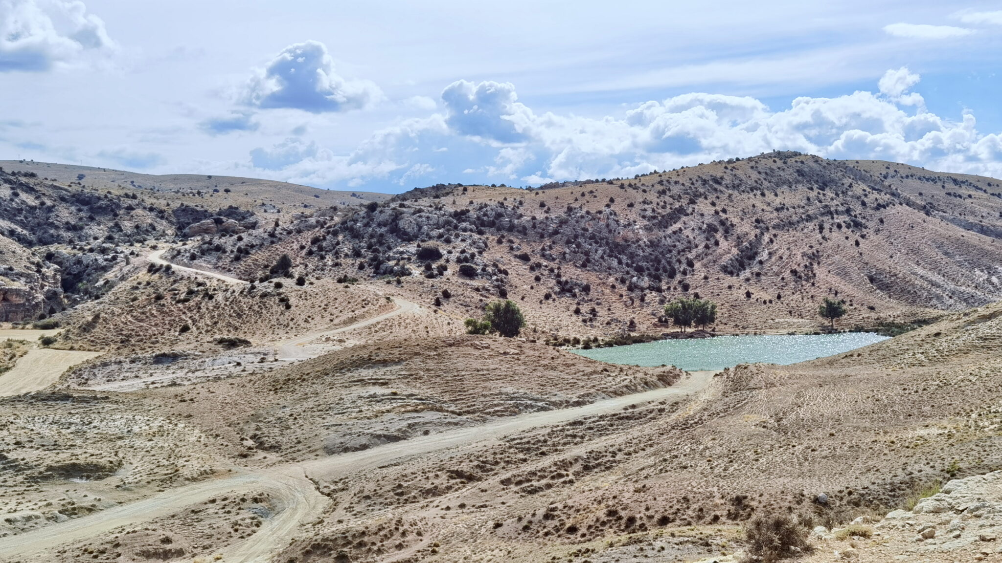 Dónde se rodó 'Sirât': mapa para organizar una rave